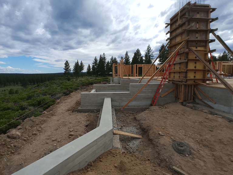 Concrete Retaining Walls – OR Concrete Inc.