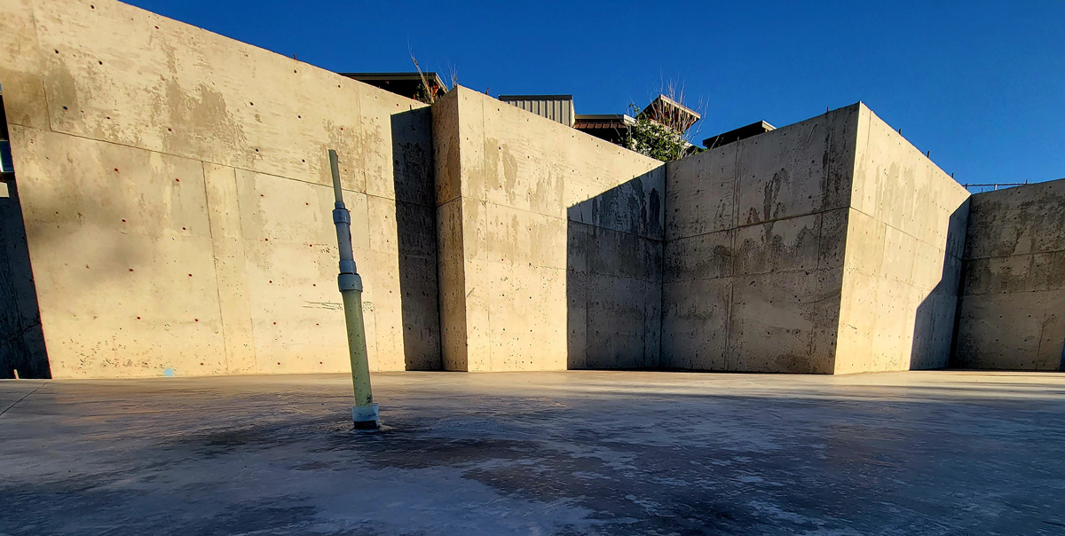 Concrete Retaining Walls – OR Concrete Inc.